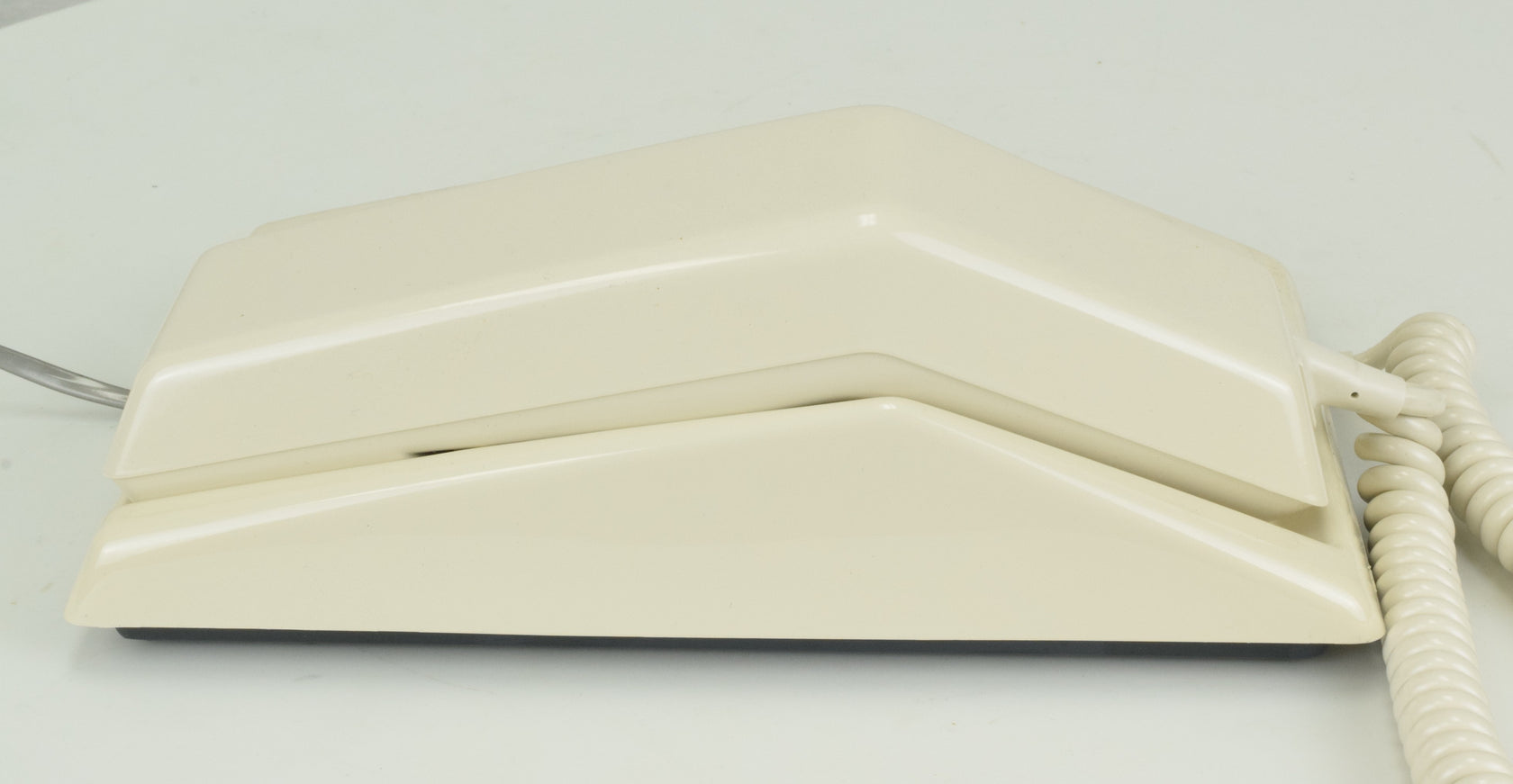 Contempra- Almond -Rotary - Oldphoneworks – oldphoneworks