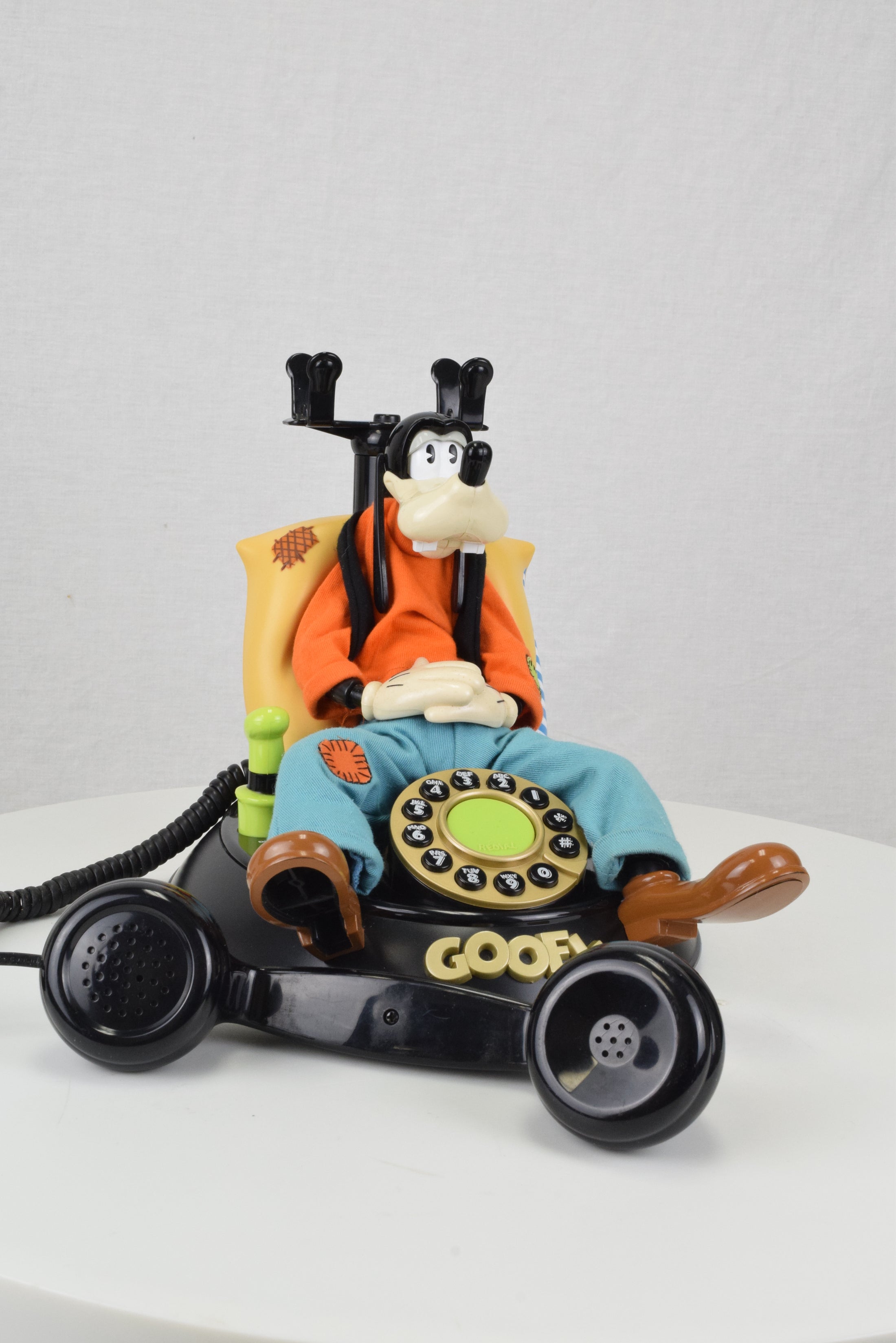 Goofy Novelty Telephone – oldphoneworks